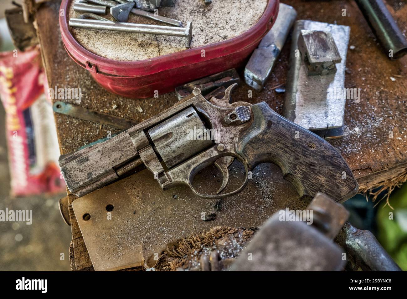 Illegal gun makers in Danao, Cebu island, Philippines, Asia Stock Photo ...