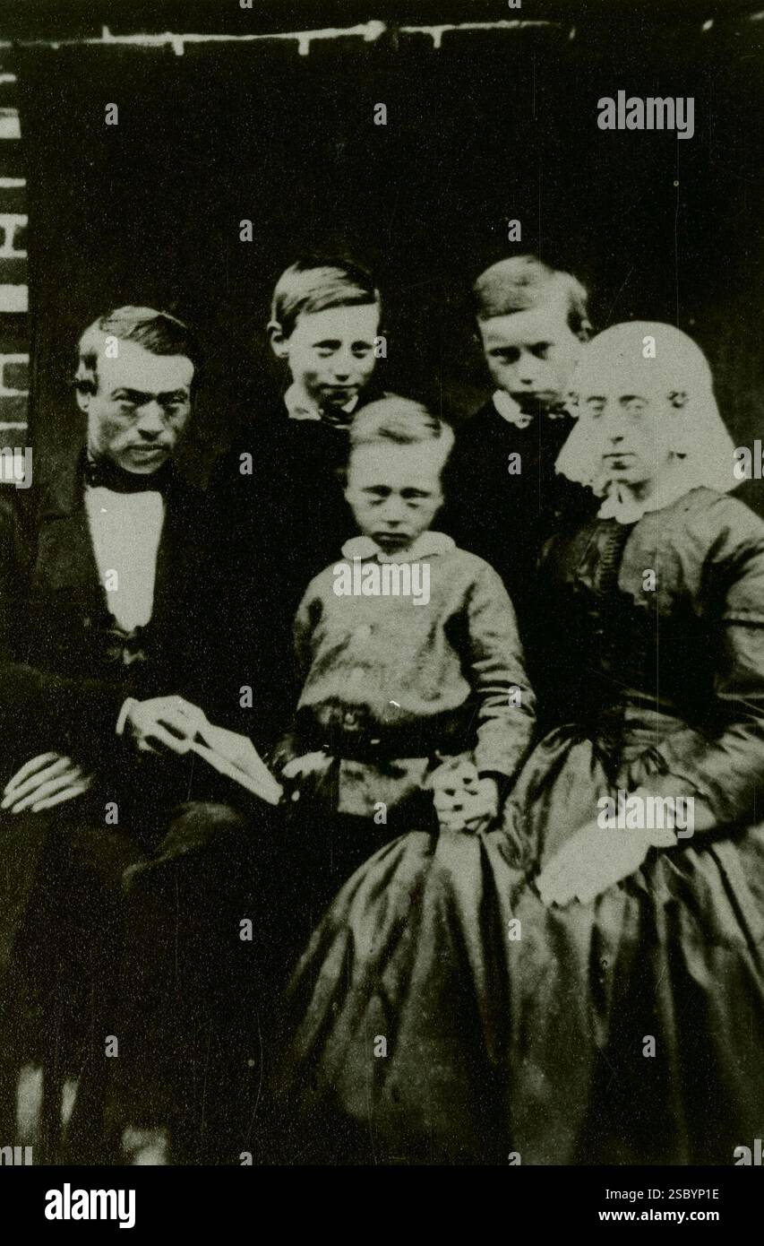 Het gezin van Jacob Hansen de Boer en Boudina de Haan uit Niebert Stock ...