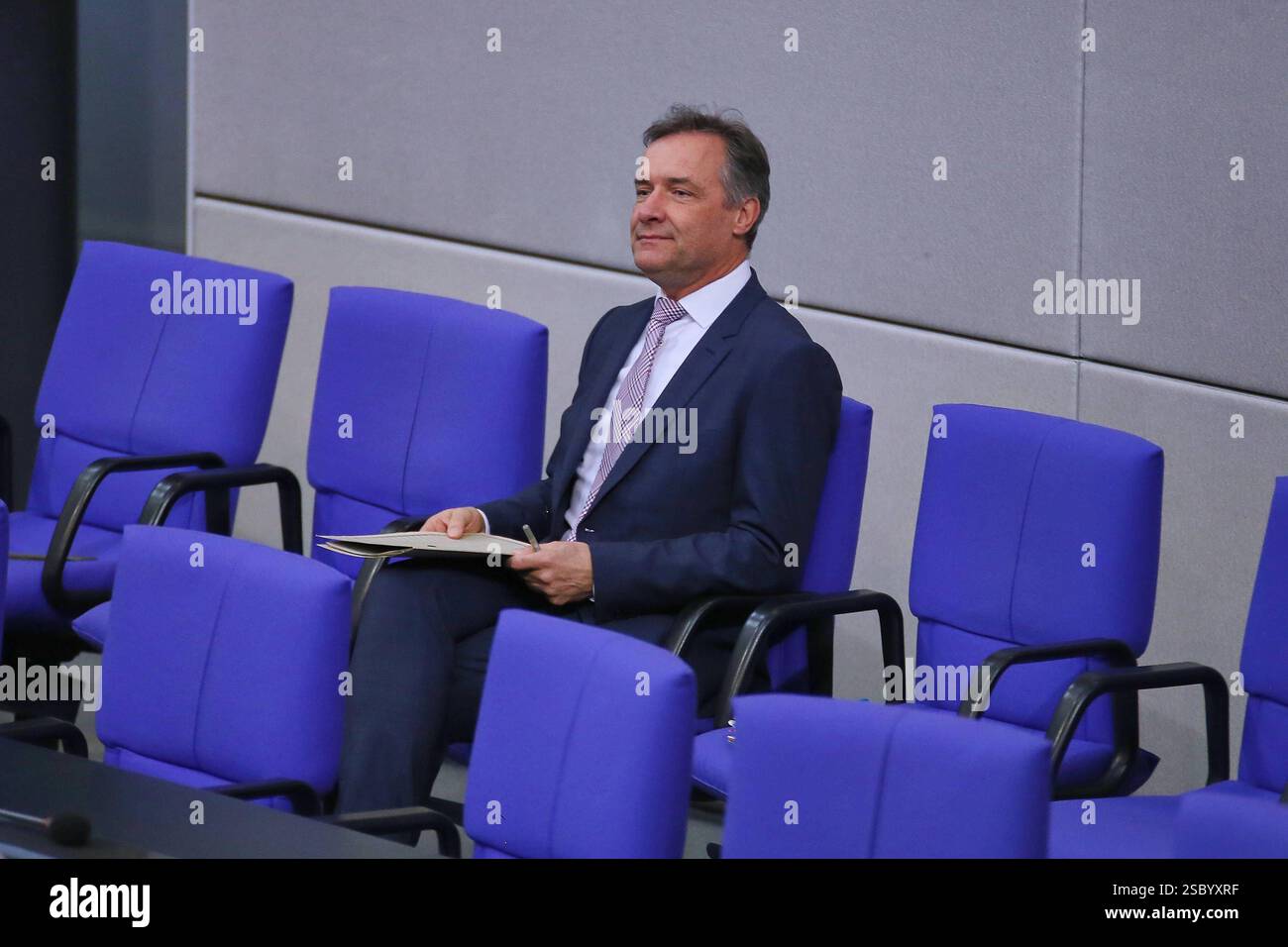 Berlin, Deutschland, 31.01.2025: Deutscher Bundestag: 211 ...