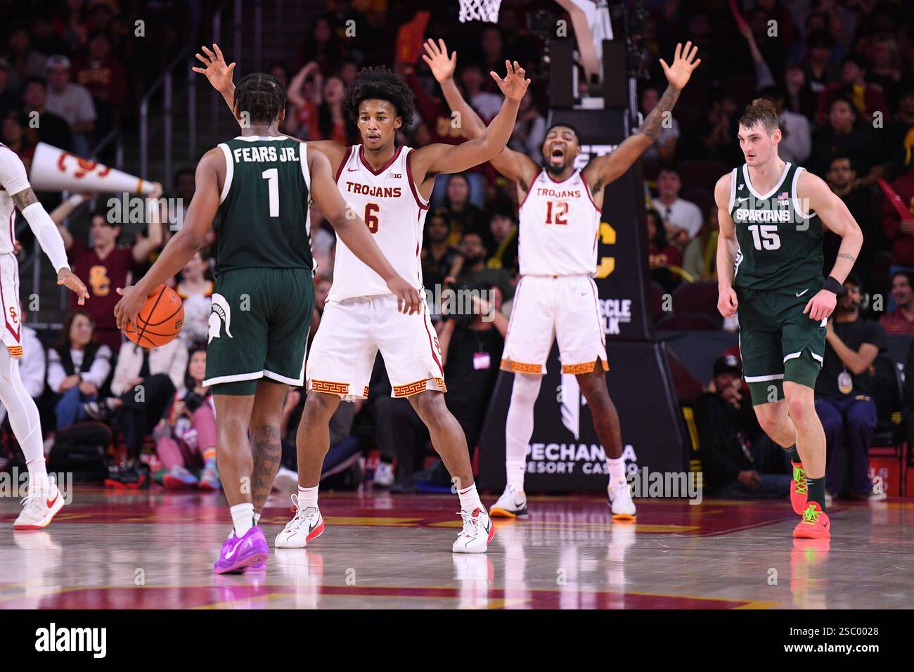 LOS ANGELES, CA - FEBRUARY 01: USC Trojans guard Wesley Yates III (6 ...