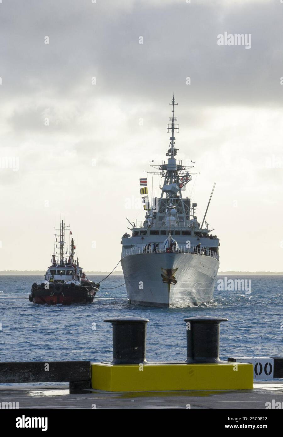Hmcs montreal hi-res stock photography and images - Alamy