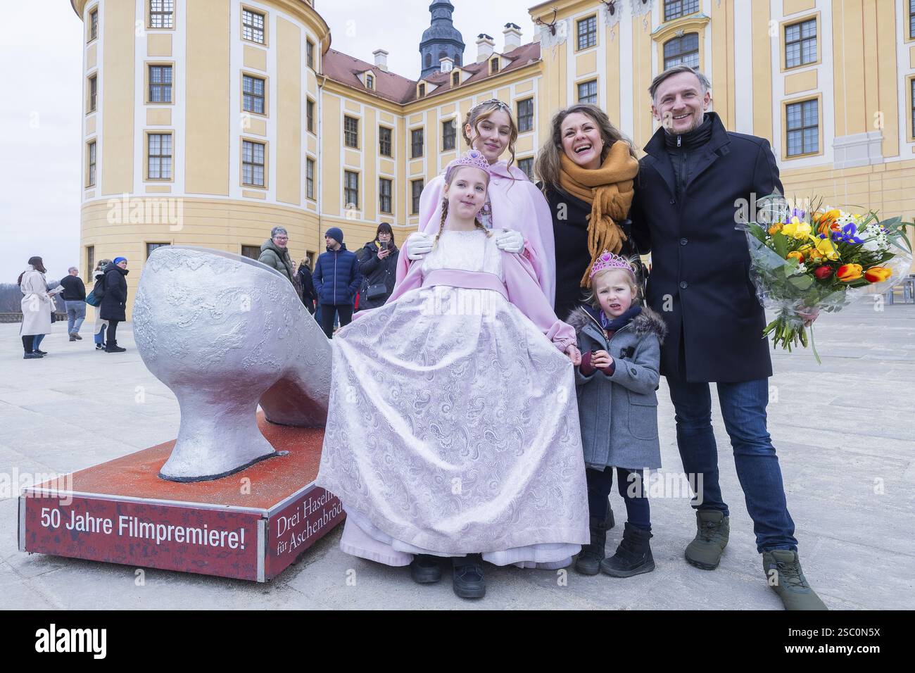 Nine-year-old Lisa from Dresden is the 1.5 millionth visitor to the ...