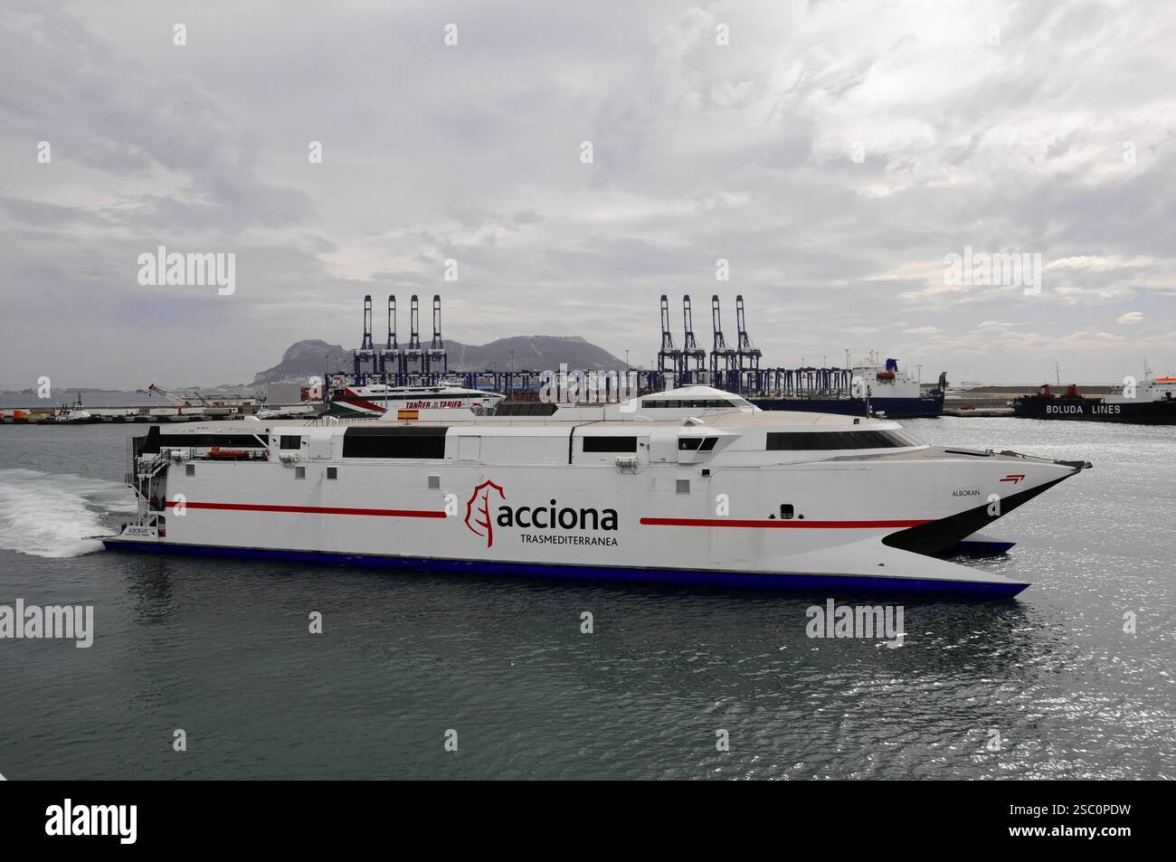 ALBORAN fast ferry, ferry, ferry boat, Algeciras-Ceuta, harbour ...