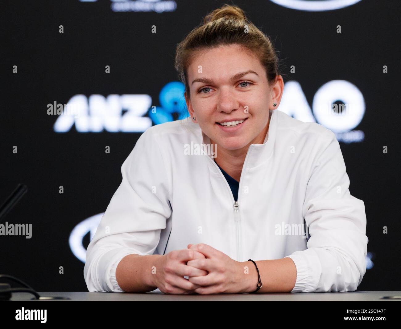 Romanian tennis player simona halep hi-res stock photography and images - Alamy