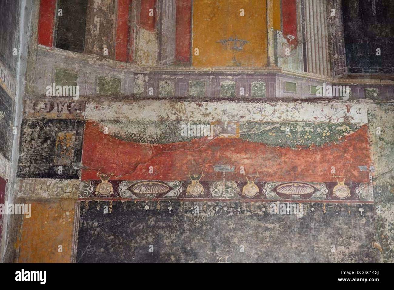 House of Marcus Lucretius Fronto Pompeii 2018 Room 'h', detail from ...