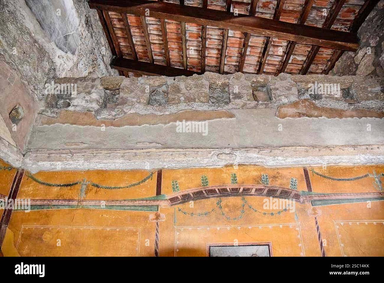 House of Marcus Lucretius Fronto Pompeii 2018 Room 'i', detail from ...