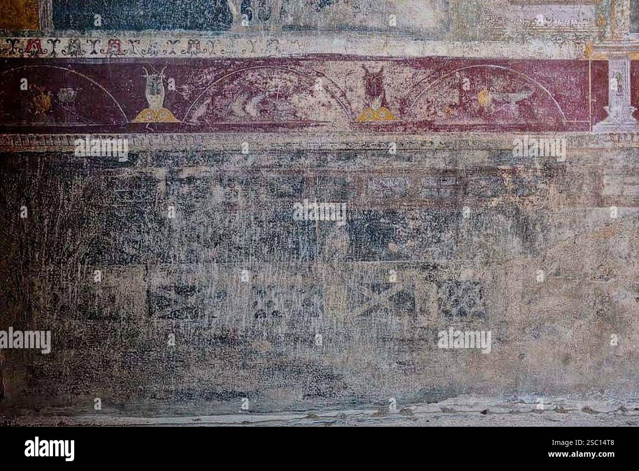 House of Marcus Lucretius Fronto Pompeii 2019 Room 'h', garden painting ...