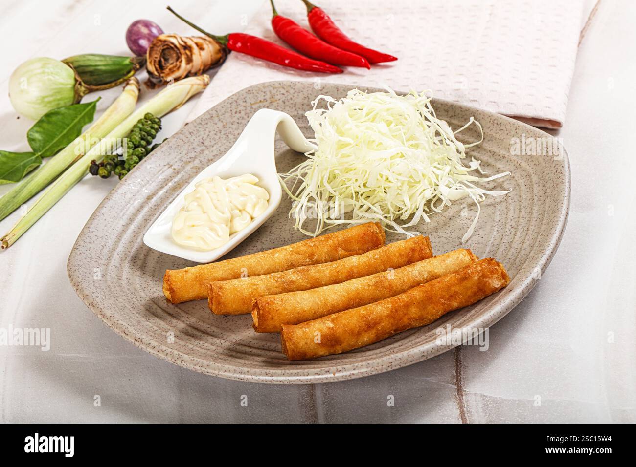 Fried spring roll with prawn and sauce Stock Photo - Alamy