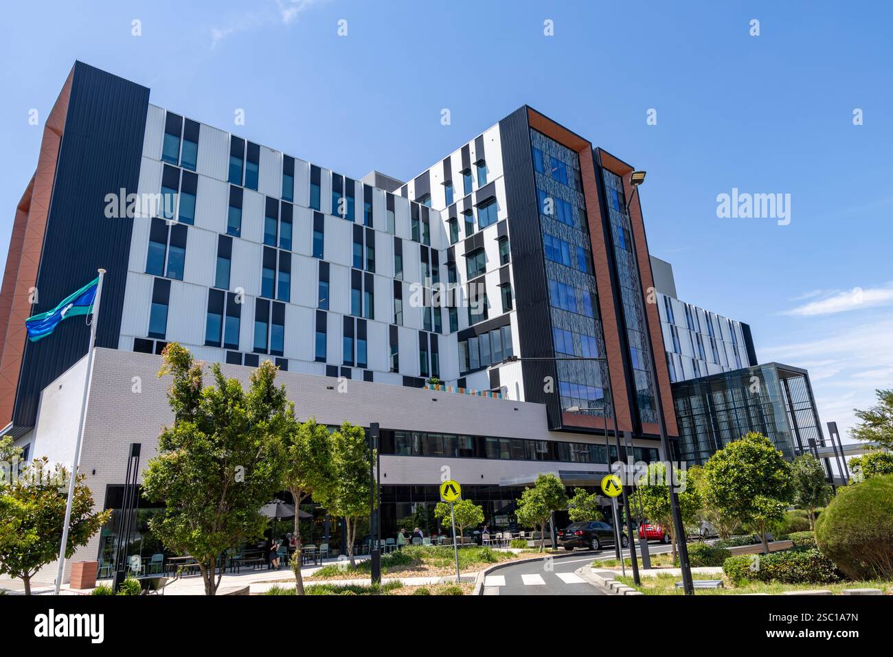 Australian hospital, the Northern Beaches hospital in Frenchs Forest ...