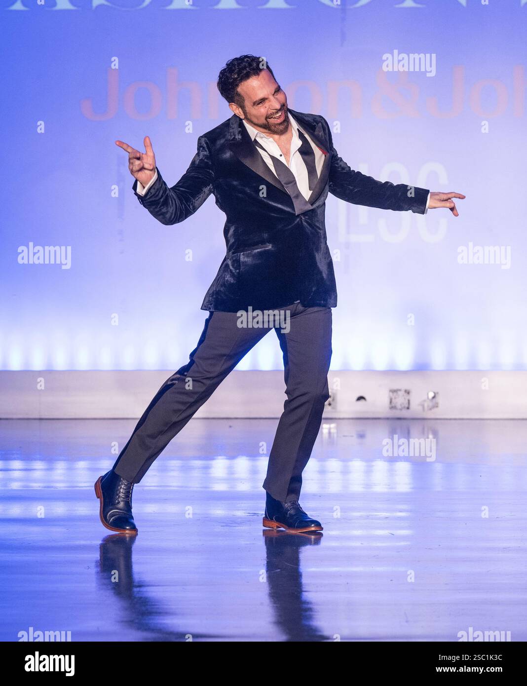 New York, United States. 04th Feb, 2025. Mario Cantone wearing Gustavo ...
