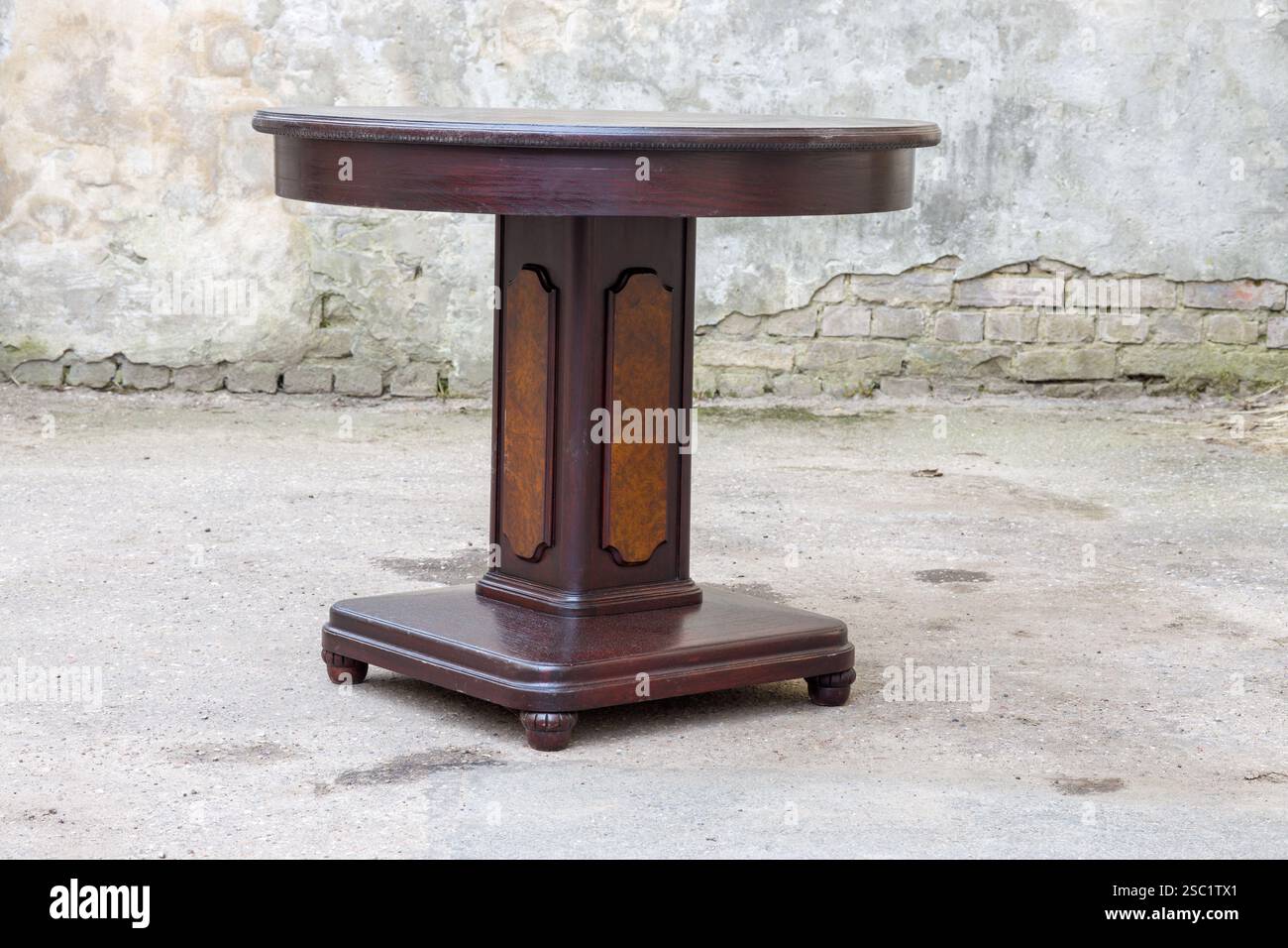 Old Art deco style antique round circular table , antique table with a ...