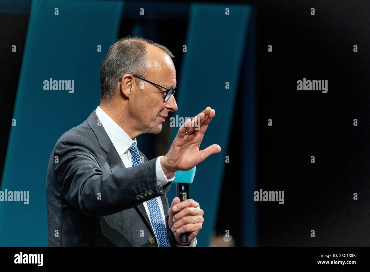 CDU Wahlkampf Tour mit Friedrich Merz in Bonn - 04.02.2025 Rerde vom Parteivorsitzender und ...