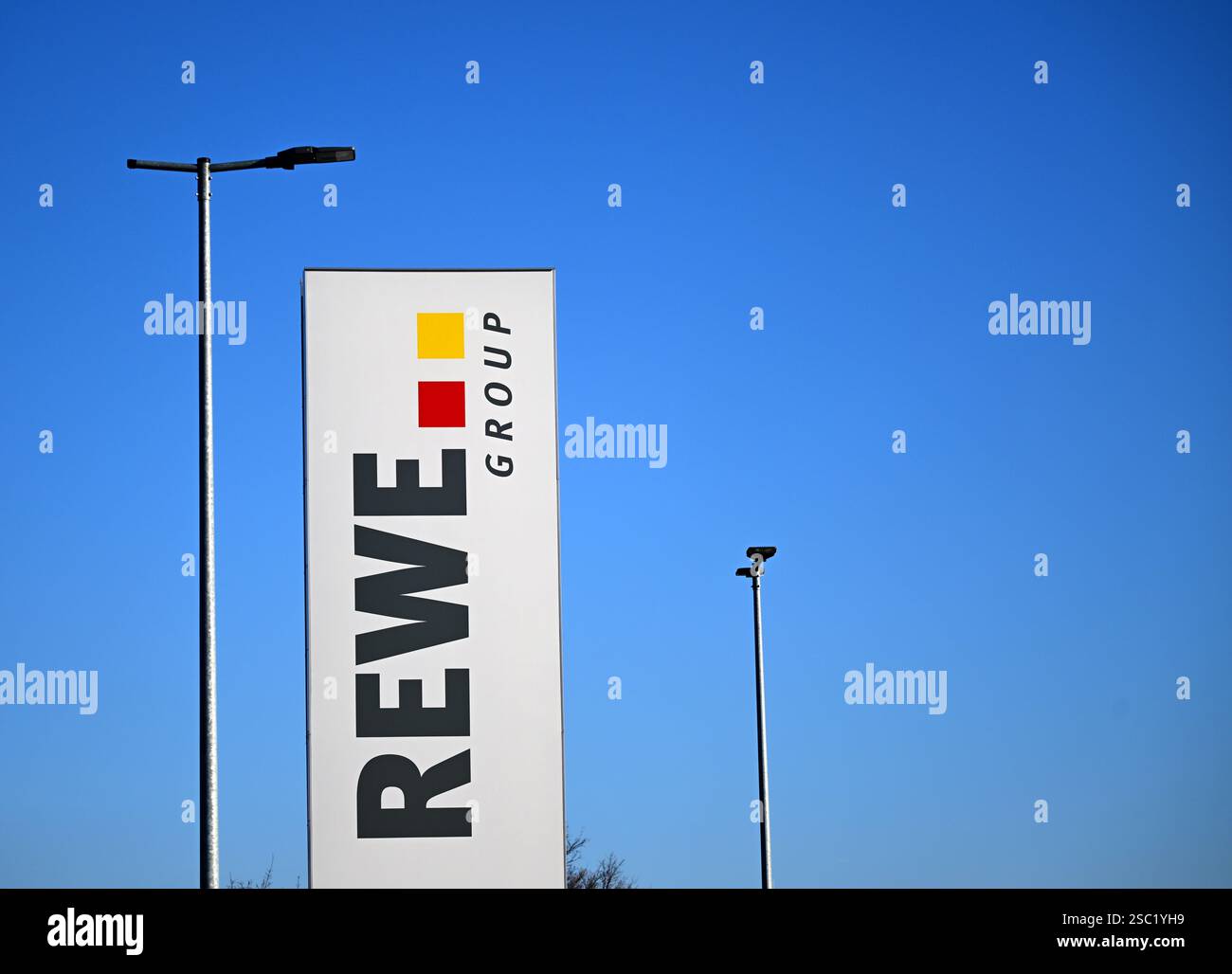 The logo of the Rewe Group at the company headquarters in Wiener ...