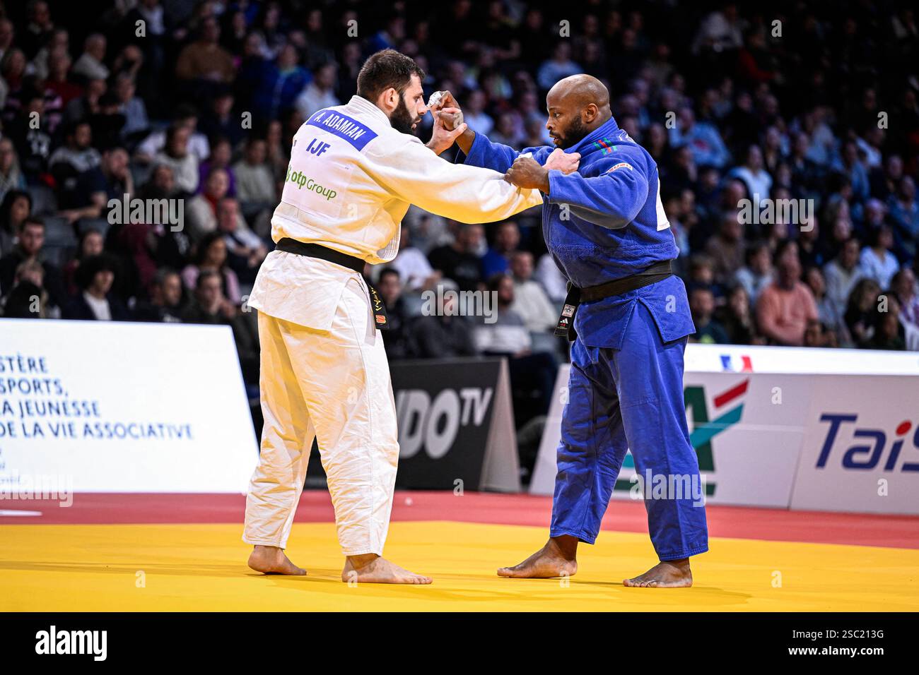 Paris, France. 02nd Feb, 2025. Arman Adamian VS Jorge Fonseca during ...
