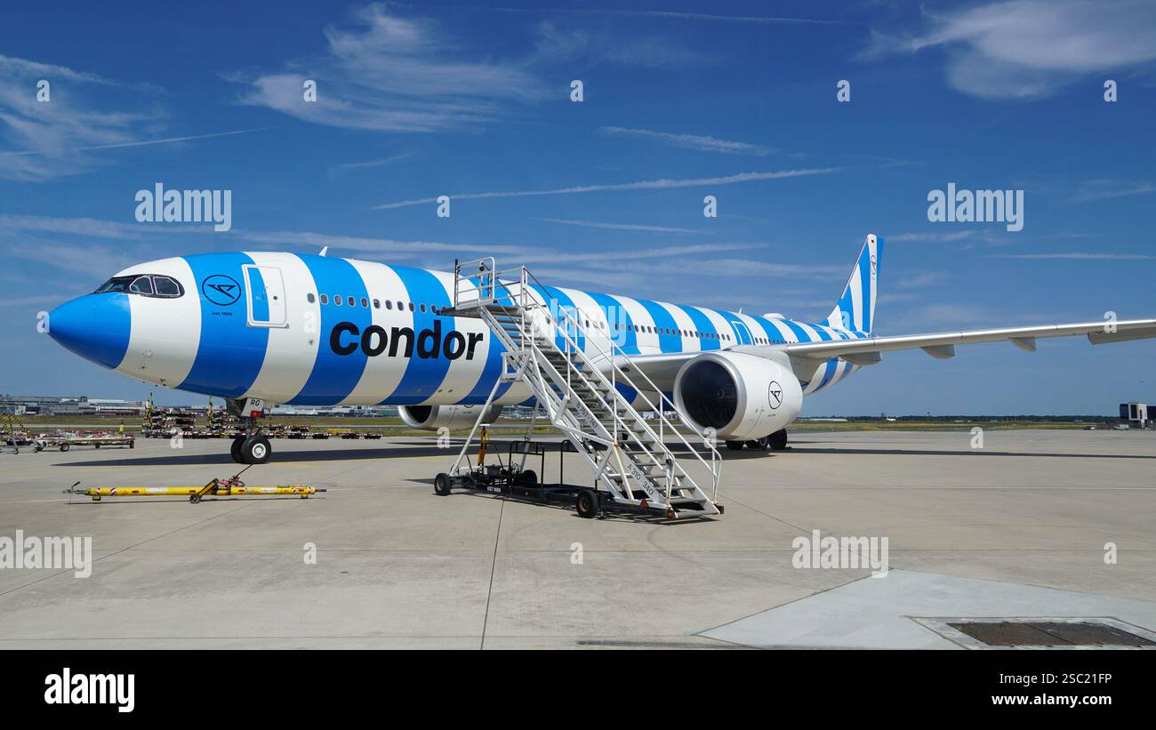 Blue stipped Condor Airbus A330-941 aircraft at Frankfurt Airport (FRA ...