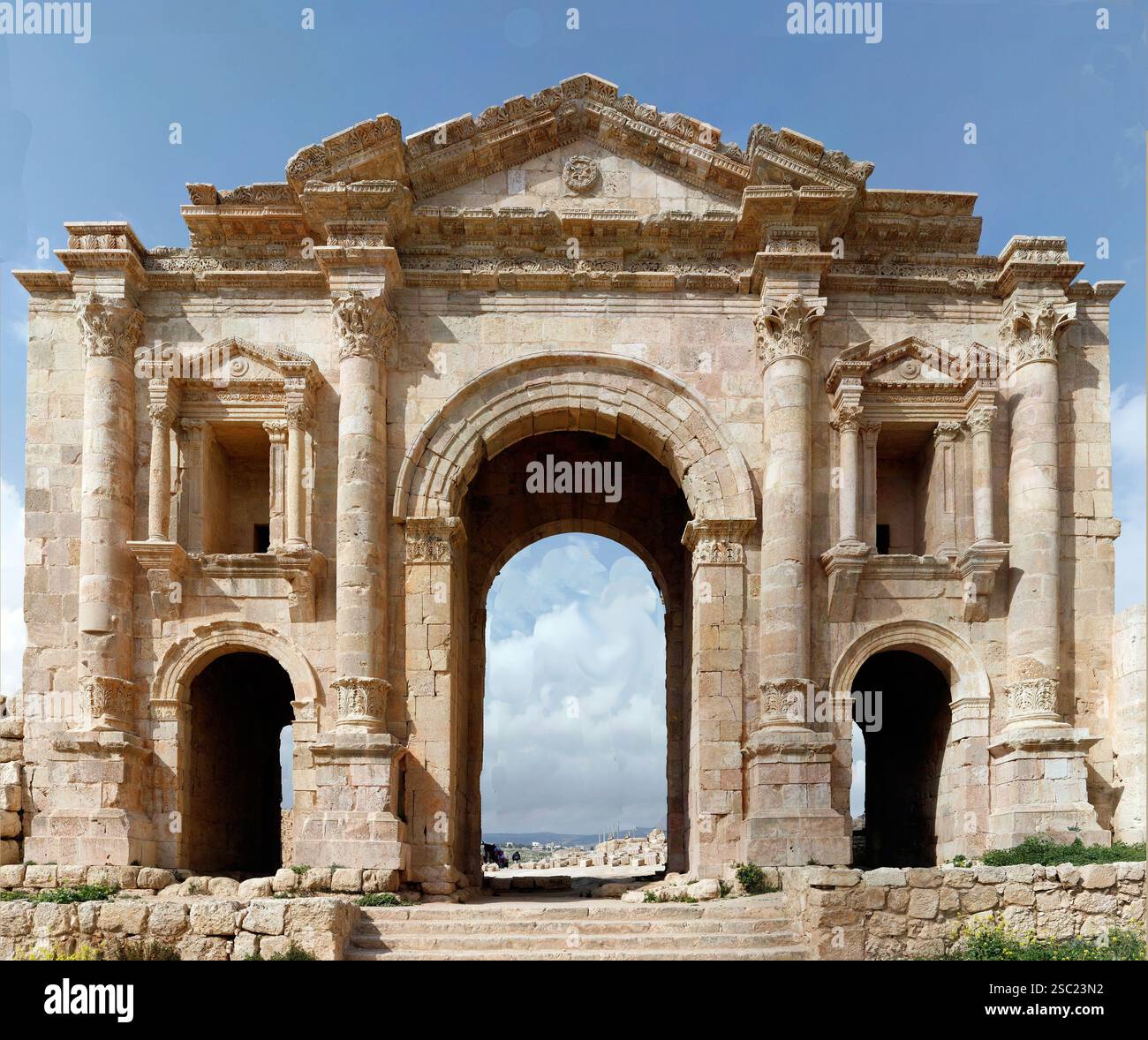 Jerash jordan arch hadrian hi-res stock photography and images - Alamy