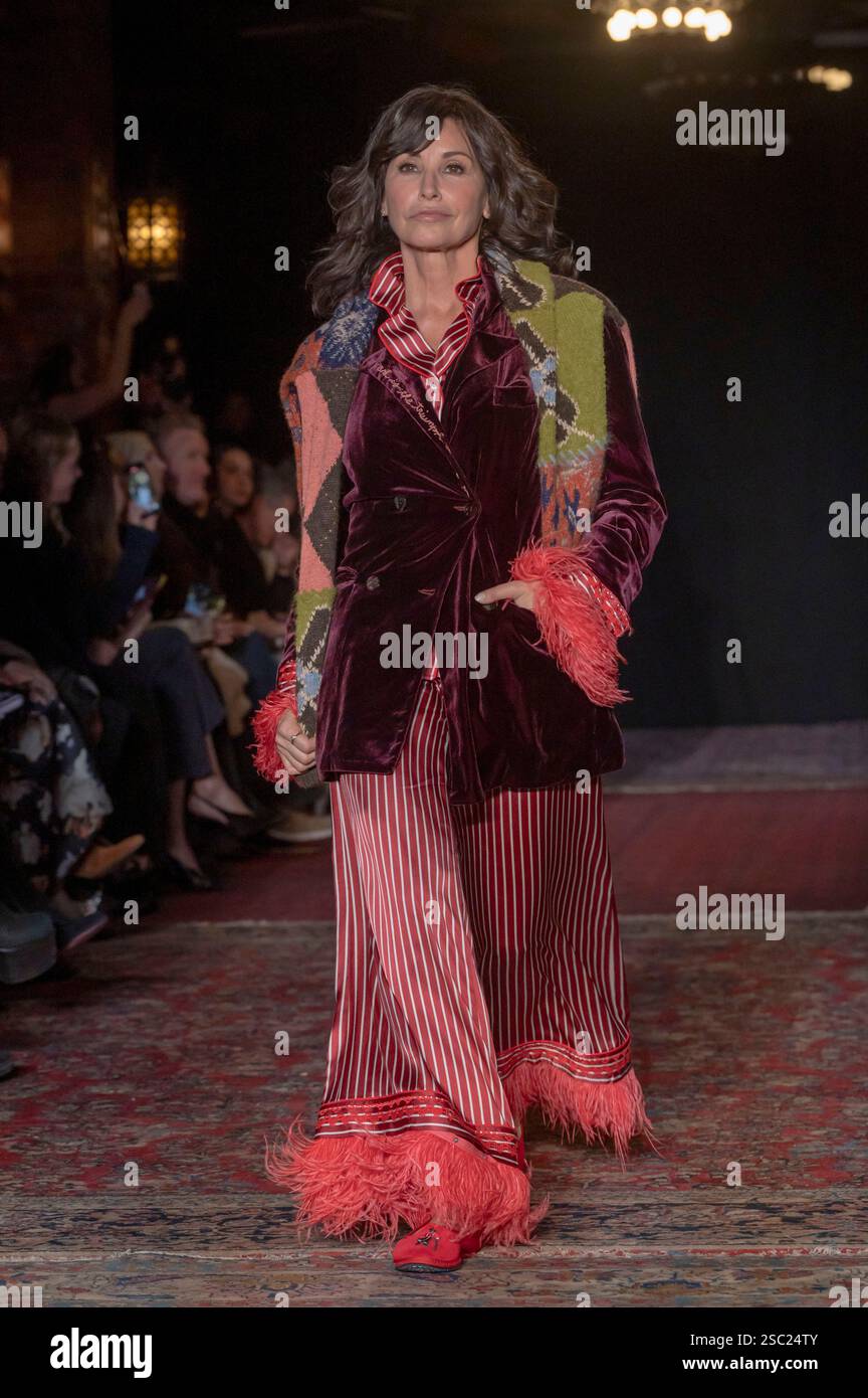 New York, United States. 04th Feb, 2025. Gina Gershon walks the runway ...