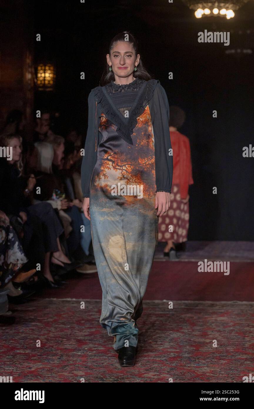 New York, United States. 04th Feb, 2025. Arden Wohl walks the runway ...