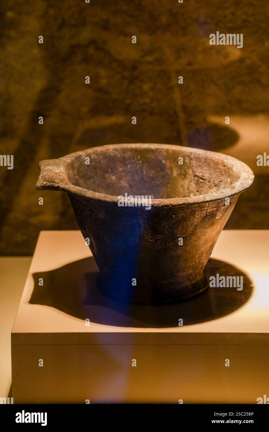ceramic vessels of ritual use, found in talayote 2 , Museo arqueologico ...