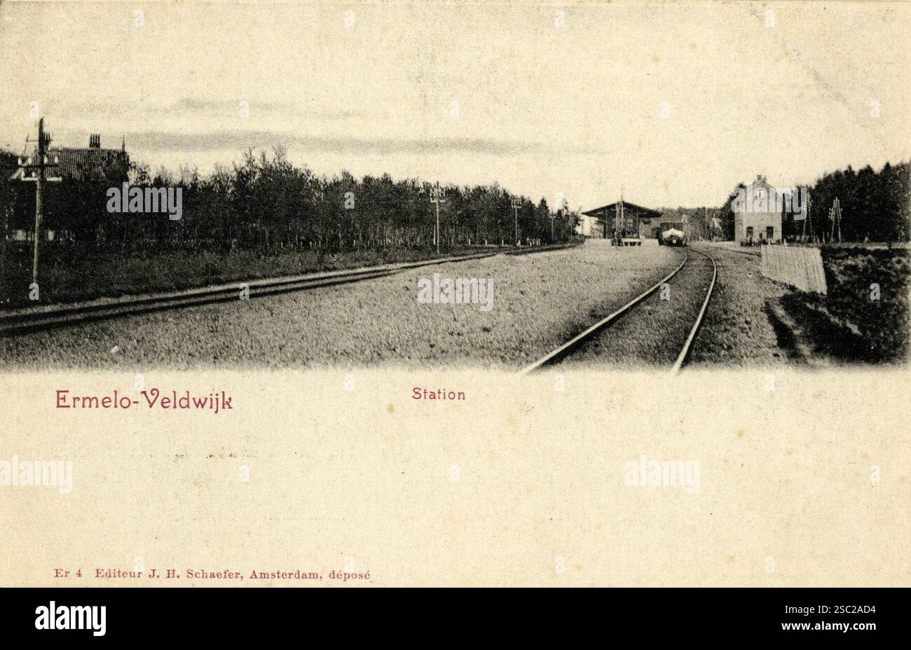 Gezicht op het NCS station Ermelo Veldwijk te Ermelo NB De stationsnaam ...
