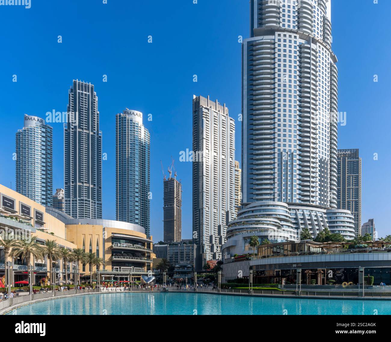The Dubai skyline of futuristic sky scrapers surrounding the world's ...