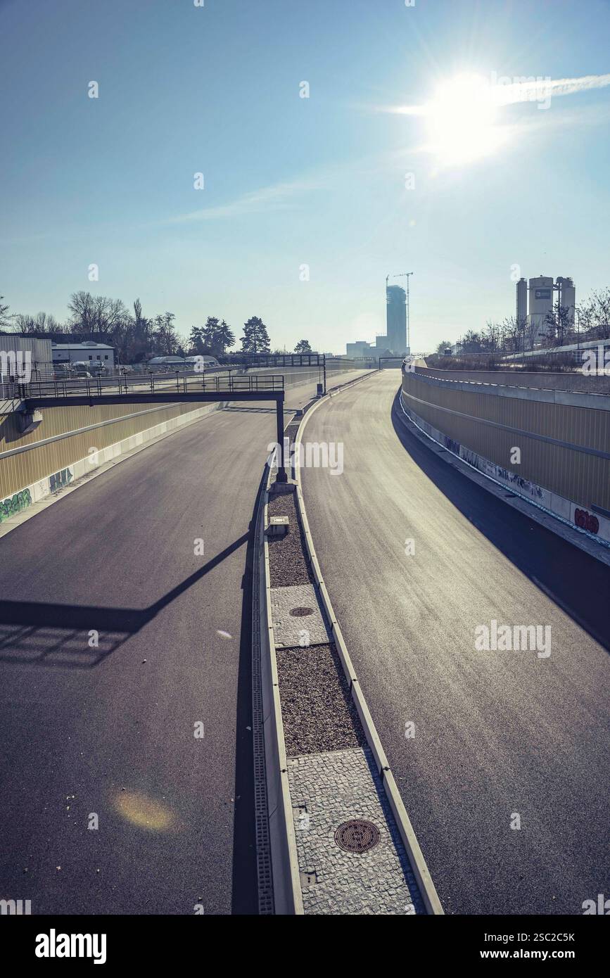 04 . 02 . 2025 , Berlin : Baustelle Stadtautobahn A 100 , Höhe Mathilde ...
