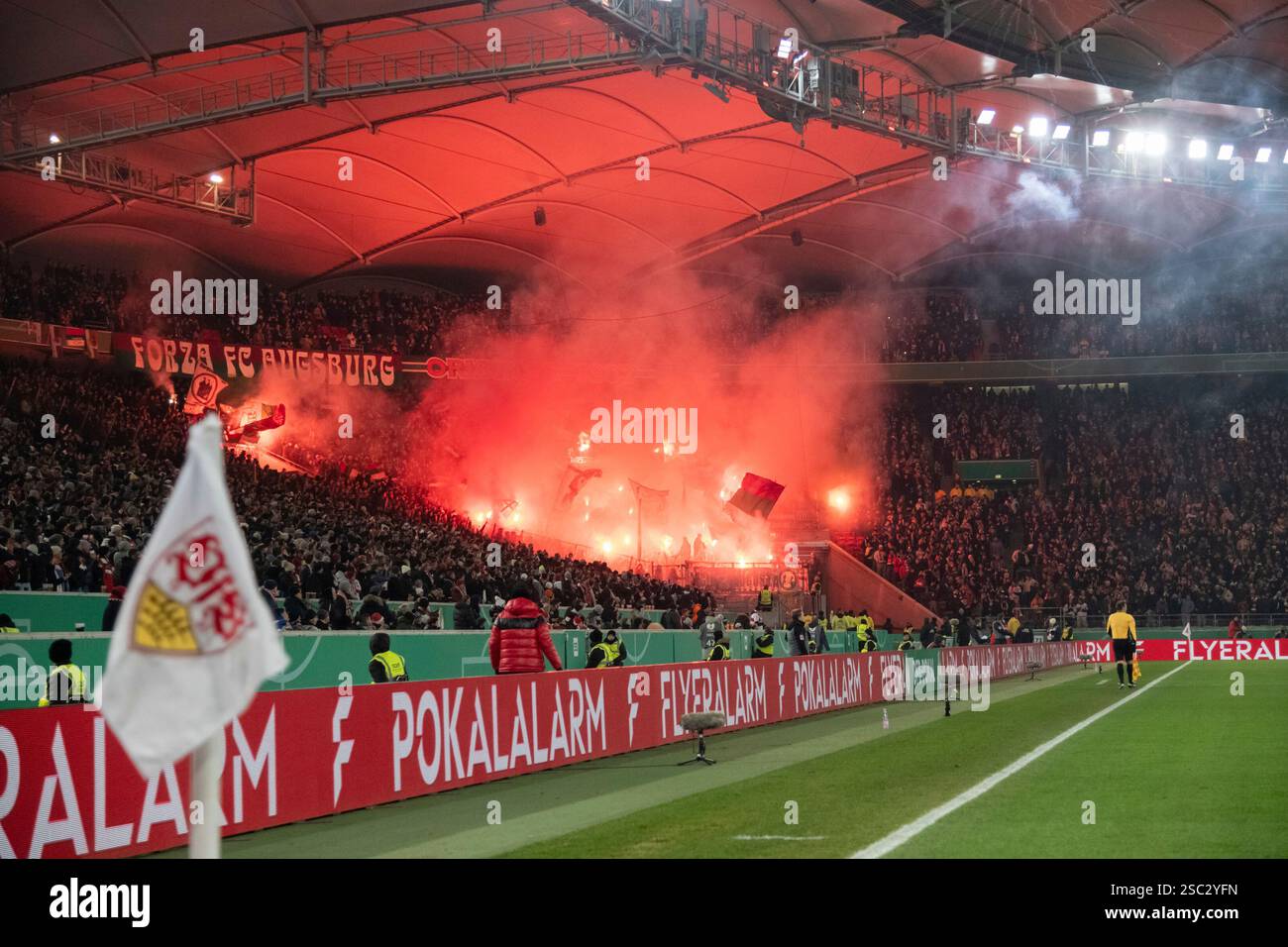 Stuttgart, Deutschland. 04th Feb, 2025. FC Augsburg Fans, Pyrotechnik ...