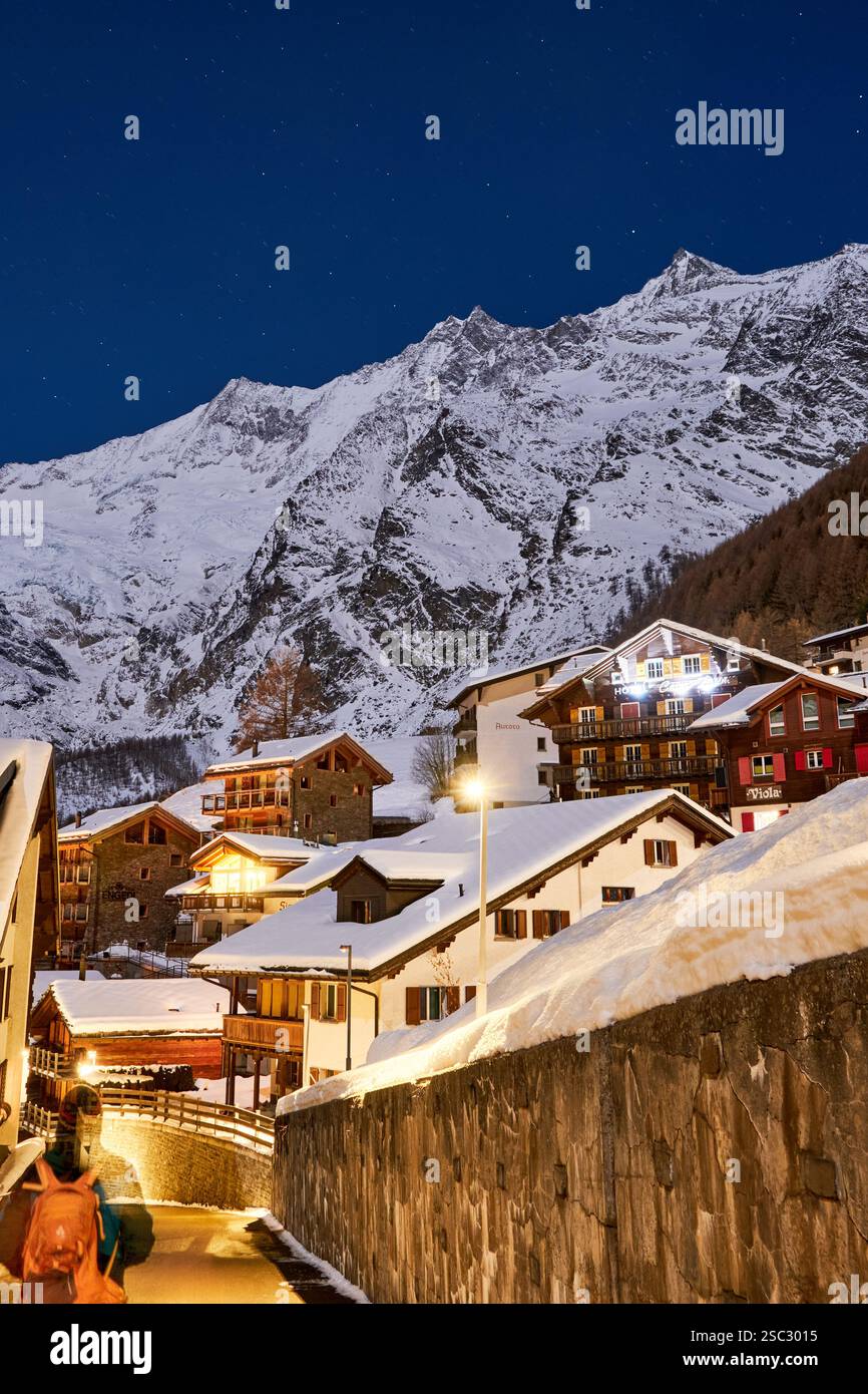 Night views of Saas-Fee ski resort and village in Valais area, Swiss ...