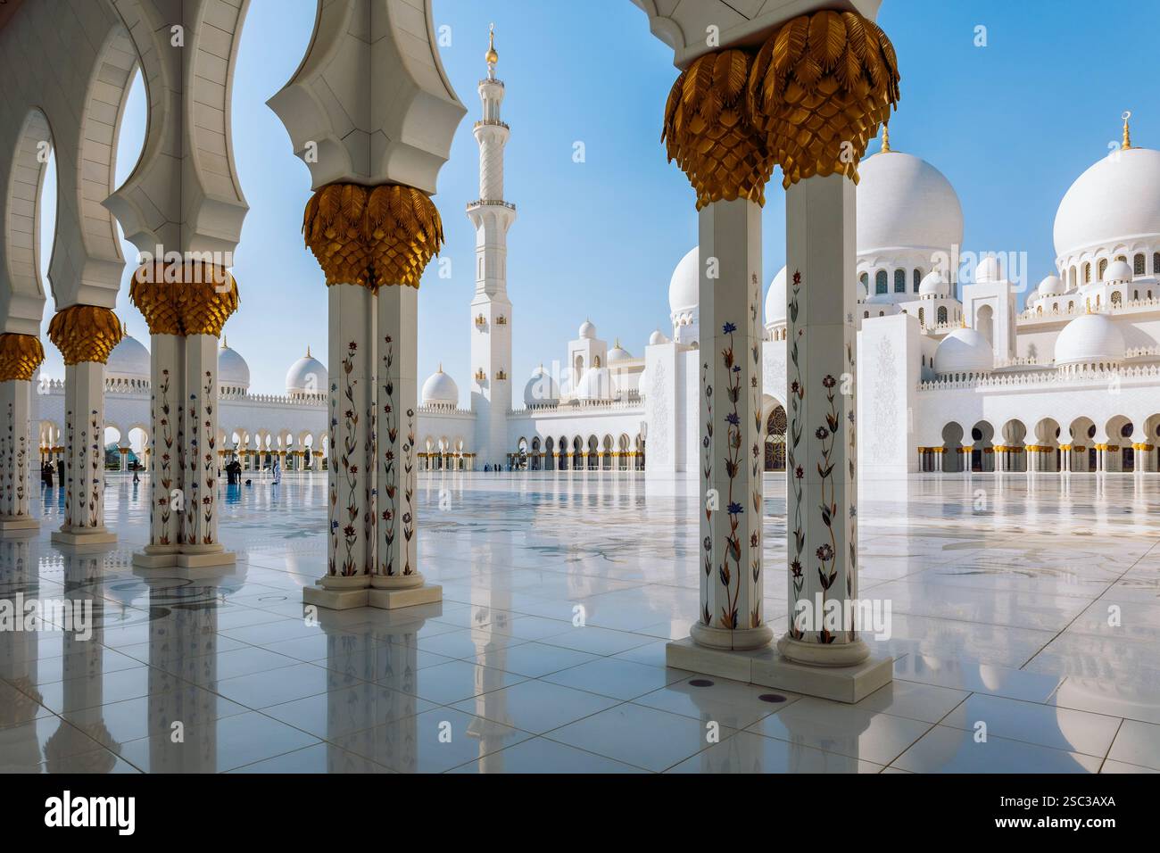 View of Sheikh Zayed Grand Mosque in Abu Dhabi made of white marble ...