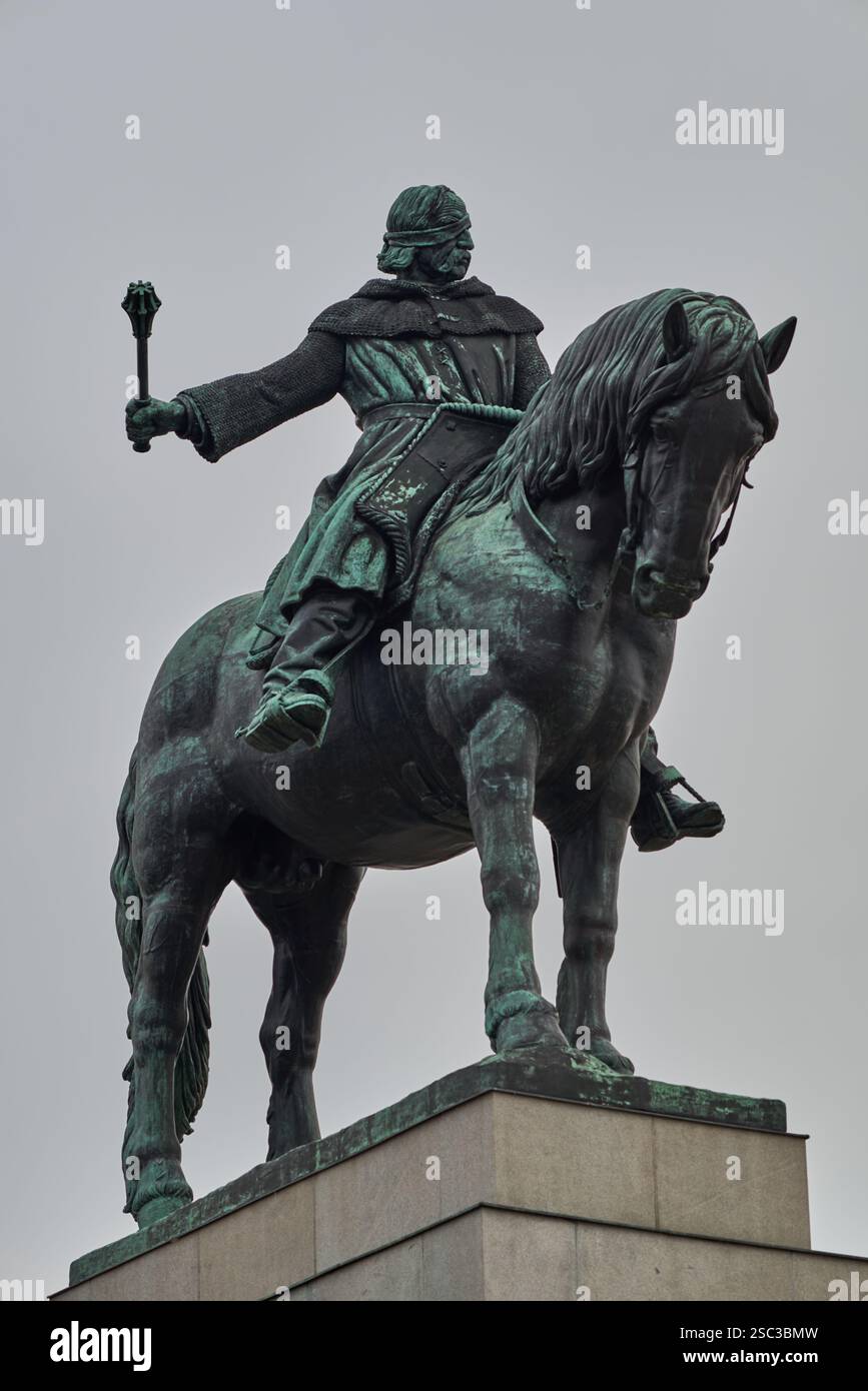 Bronze statue of Czech national hero Jan Zizka at the National Monument ...