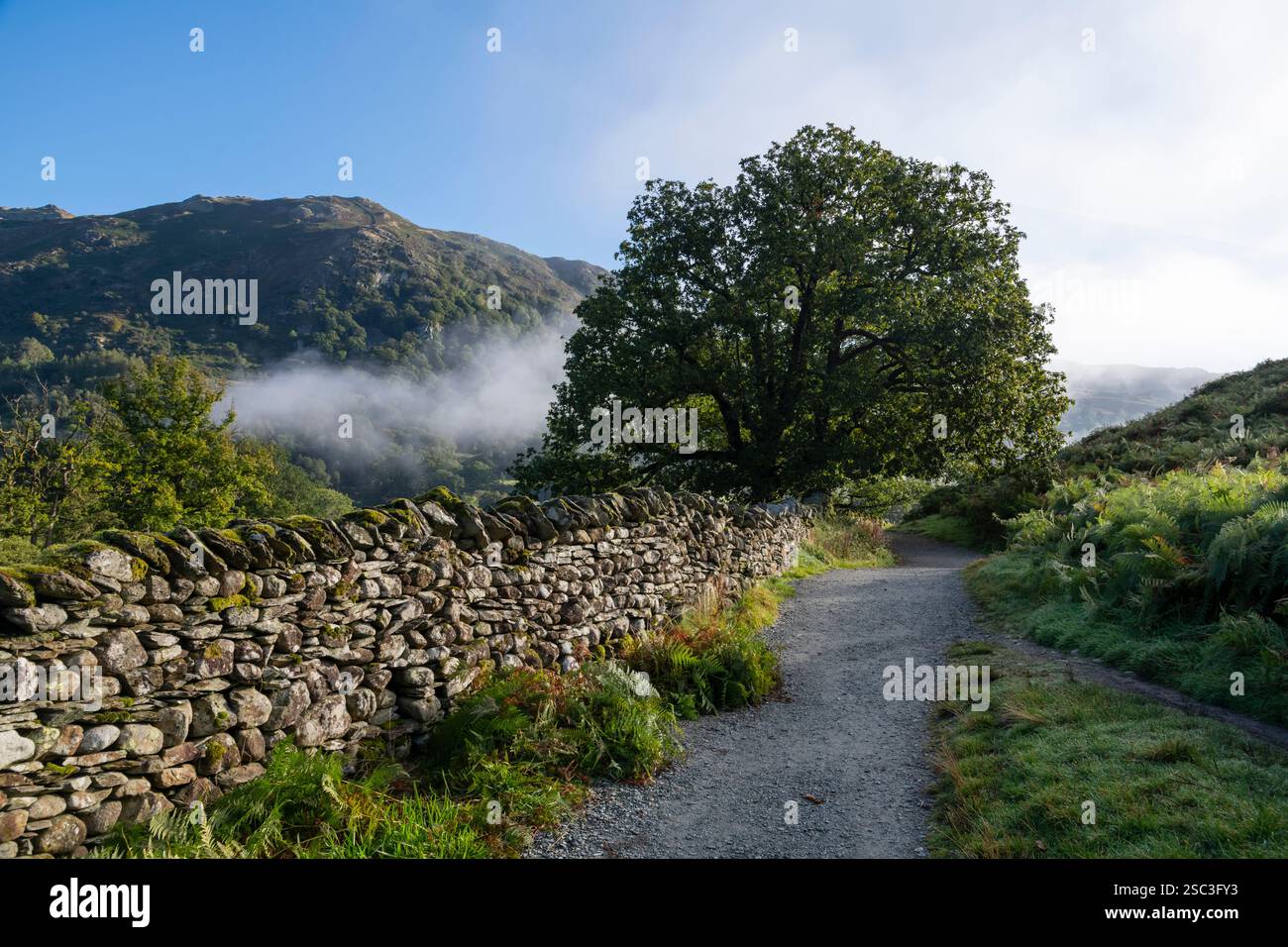 Beautiful September morning at Rydal Water near Ambleside in the Lake ...