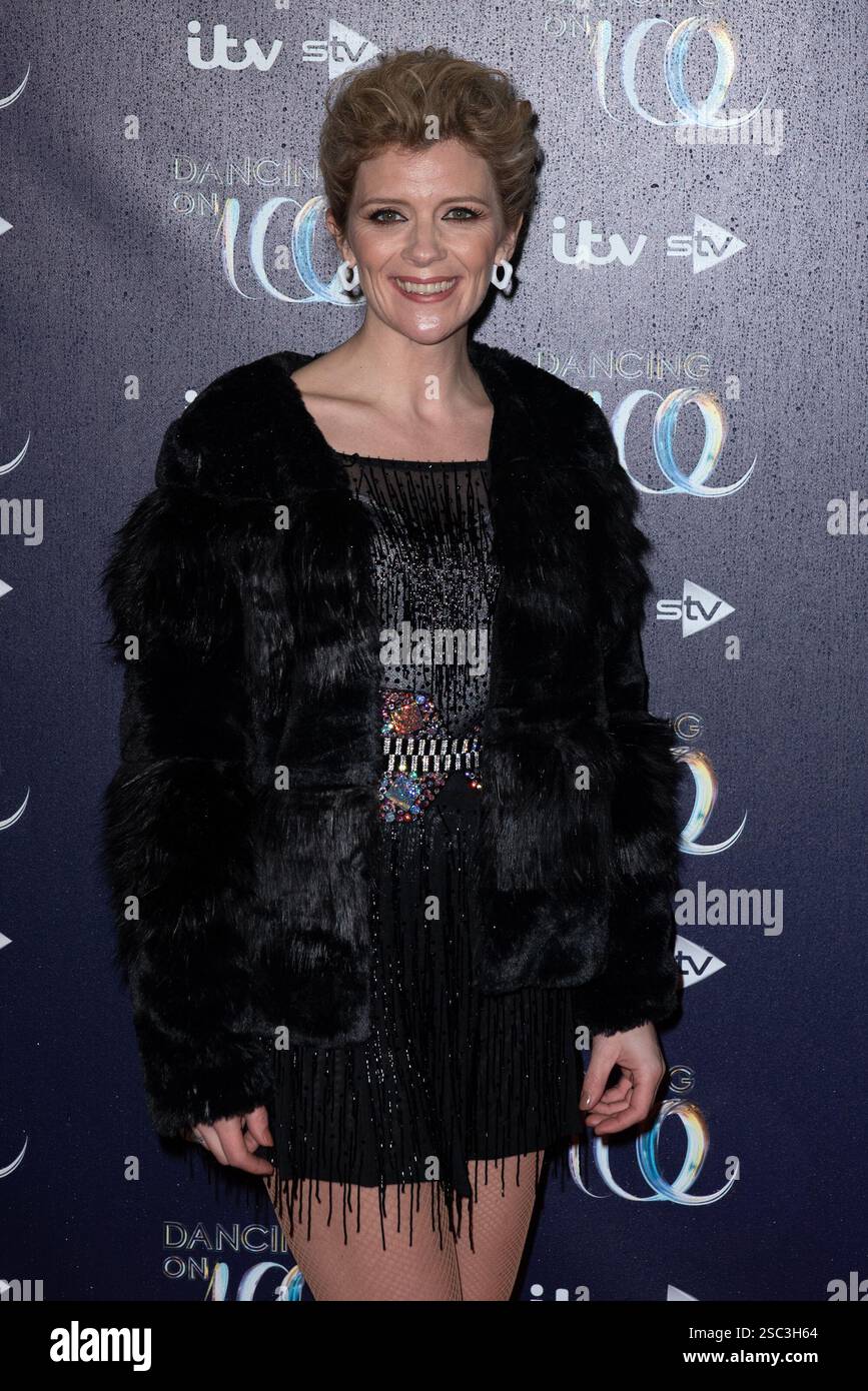Jane Danson attends the Dancing On Ice - Red Carpet Photocall at the ...