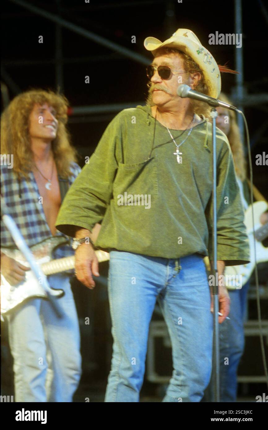 The singer from Dr. Hook's dead Ray Sawyer, the lead singer of the ...