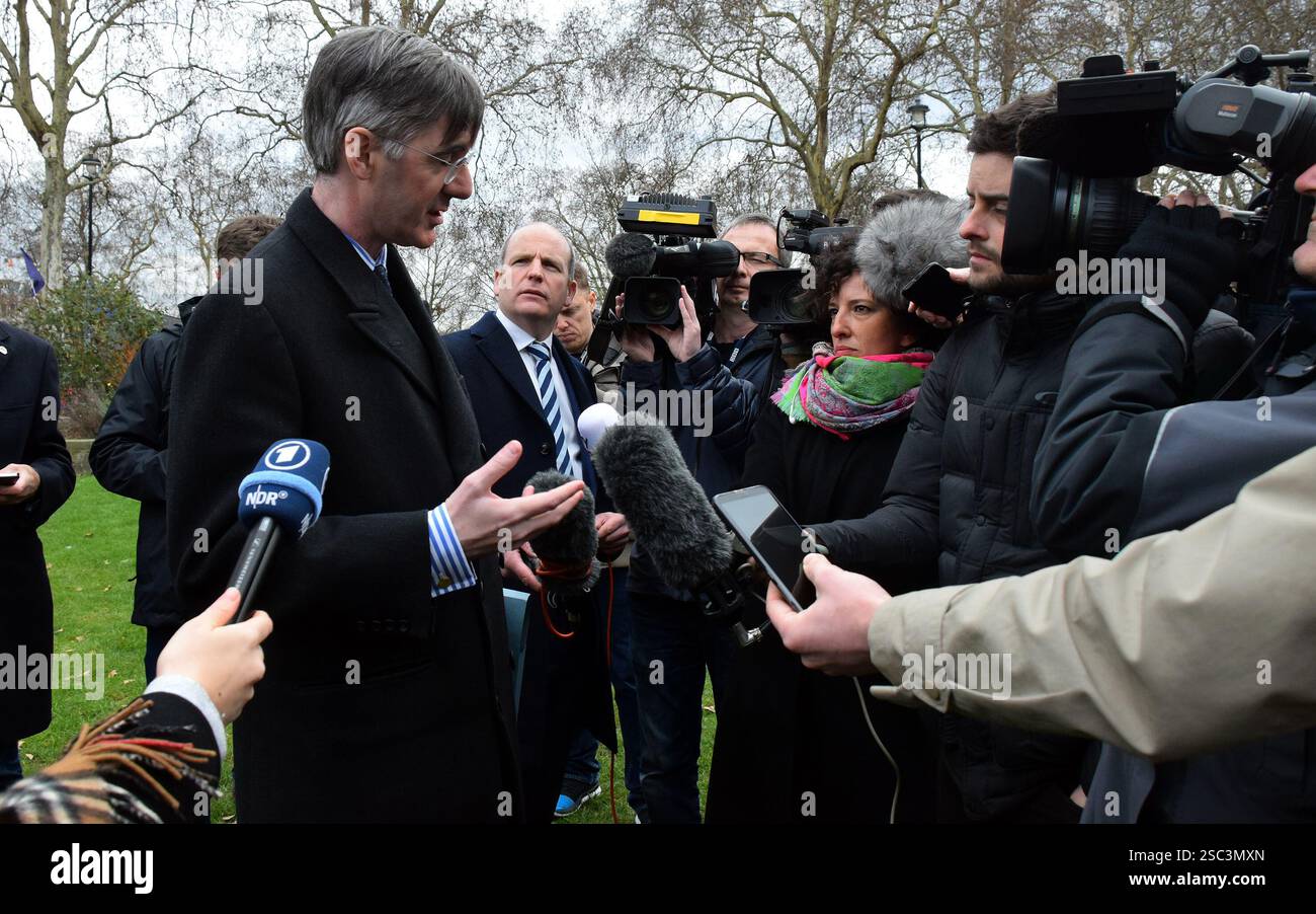 politician jacob rees-mogg westminster 15/1/19 Stock Photo - Alamy