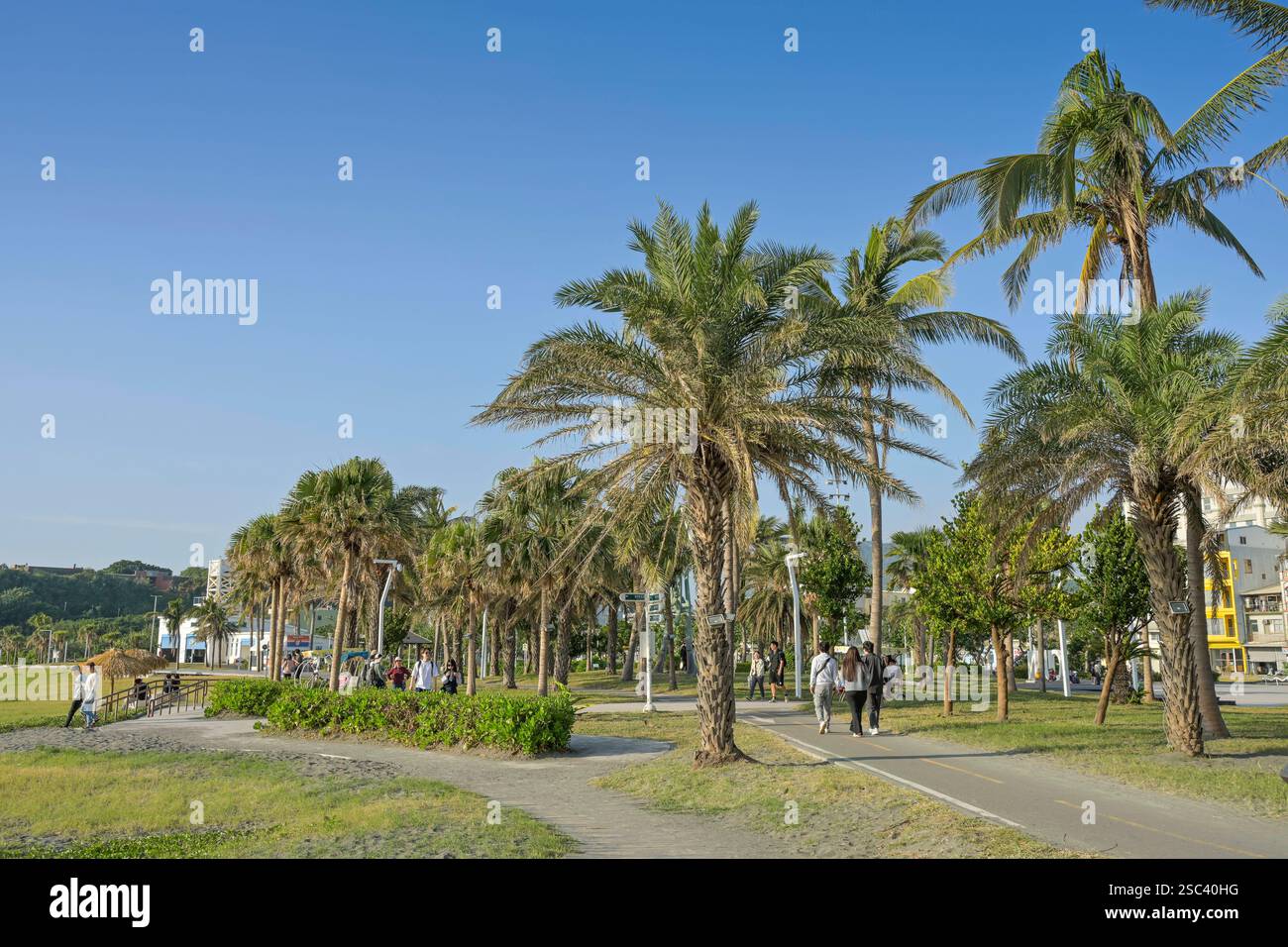 Promenade am Cijin Beach, Cijin Insel, Kaohsiung, Taiwan *** Promenade ...