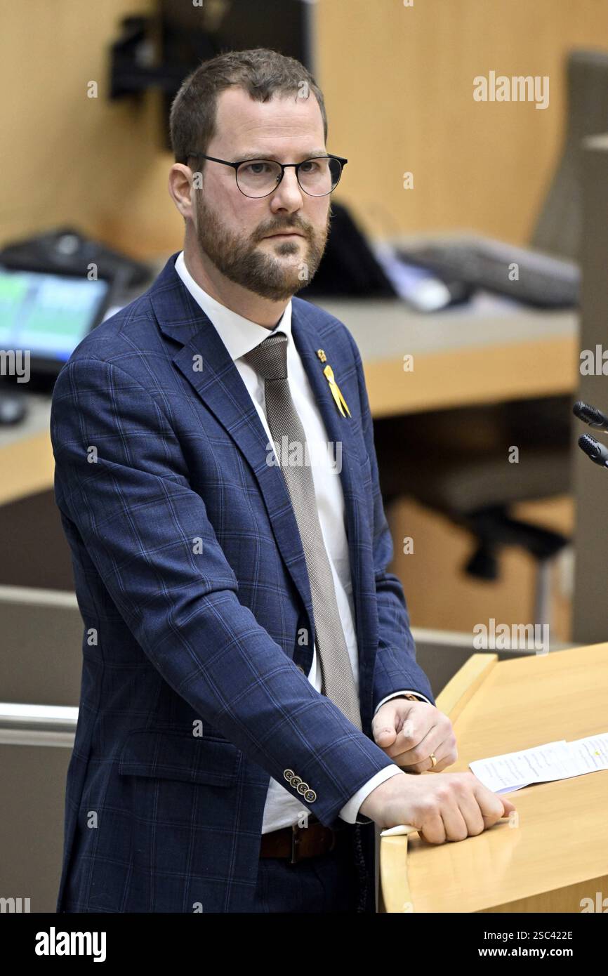N-VA's Tomas Roggeman pictured during a plenary session of the Flemish ...