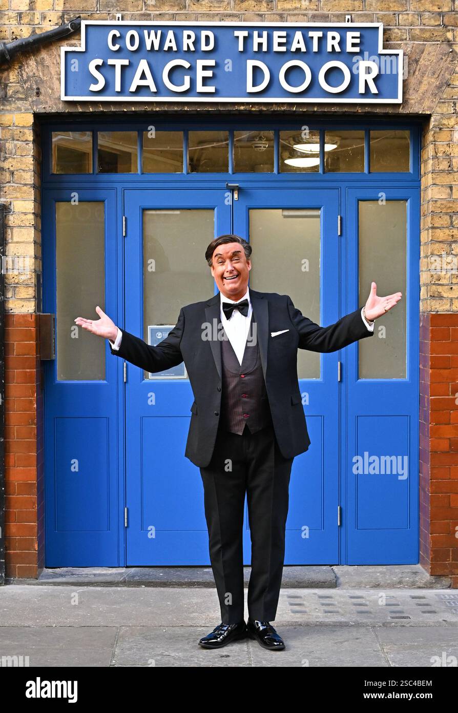 Simon Cartwright (as Bob Monkhouse) at ‘THE LAST LAUGH’ - Photocall at ...