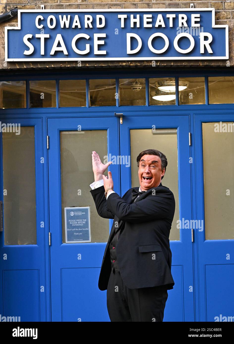 Simon Cartwright (as Bob Monkhouse) at ‘THE LAST LAUGH’ - Photocall at ...