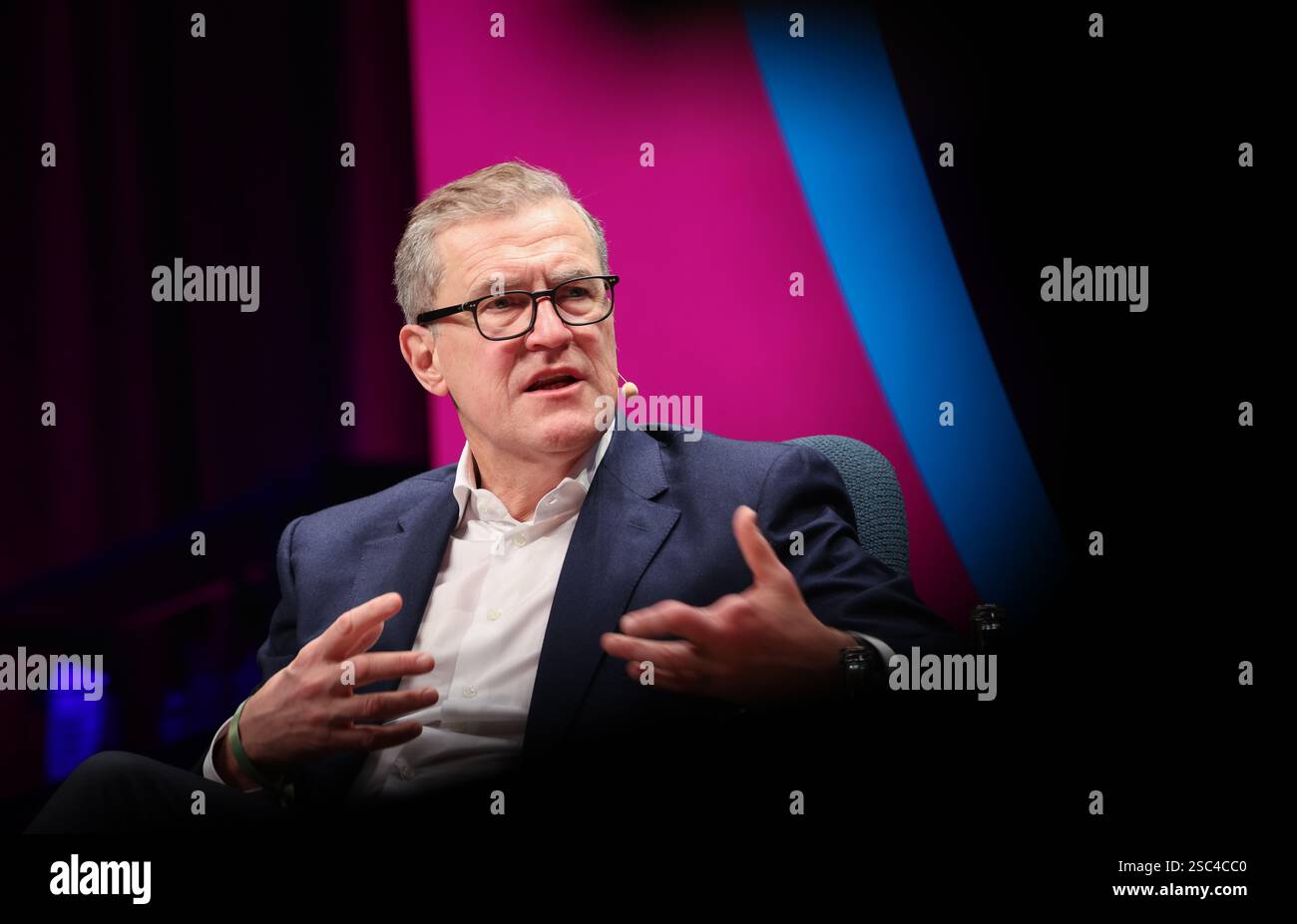 Hamburg, Germany. 05th Feb, 2025. Jan-Christian Dreesen, CEO of FC ...