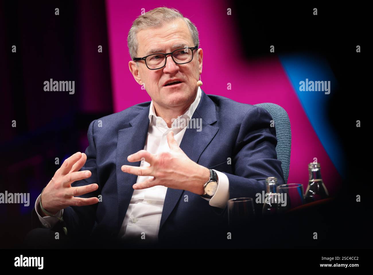 Hamburg, Germany. 05th Feb, 2025. Jan-Christian Dreesen, CEO of FC ...