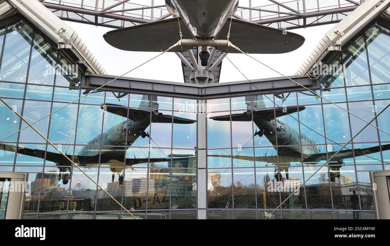 Berlin, Germany - 2023-03-19 - The Raisin Bomber and its reflections in ...