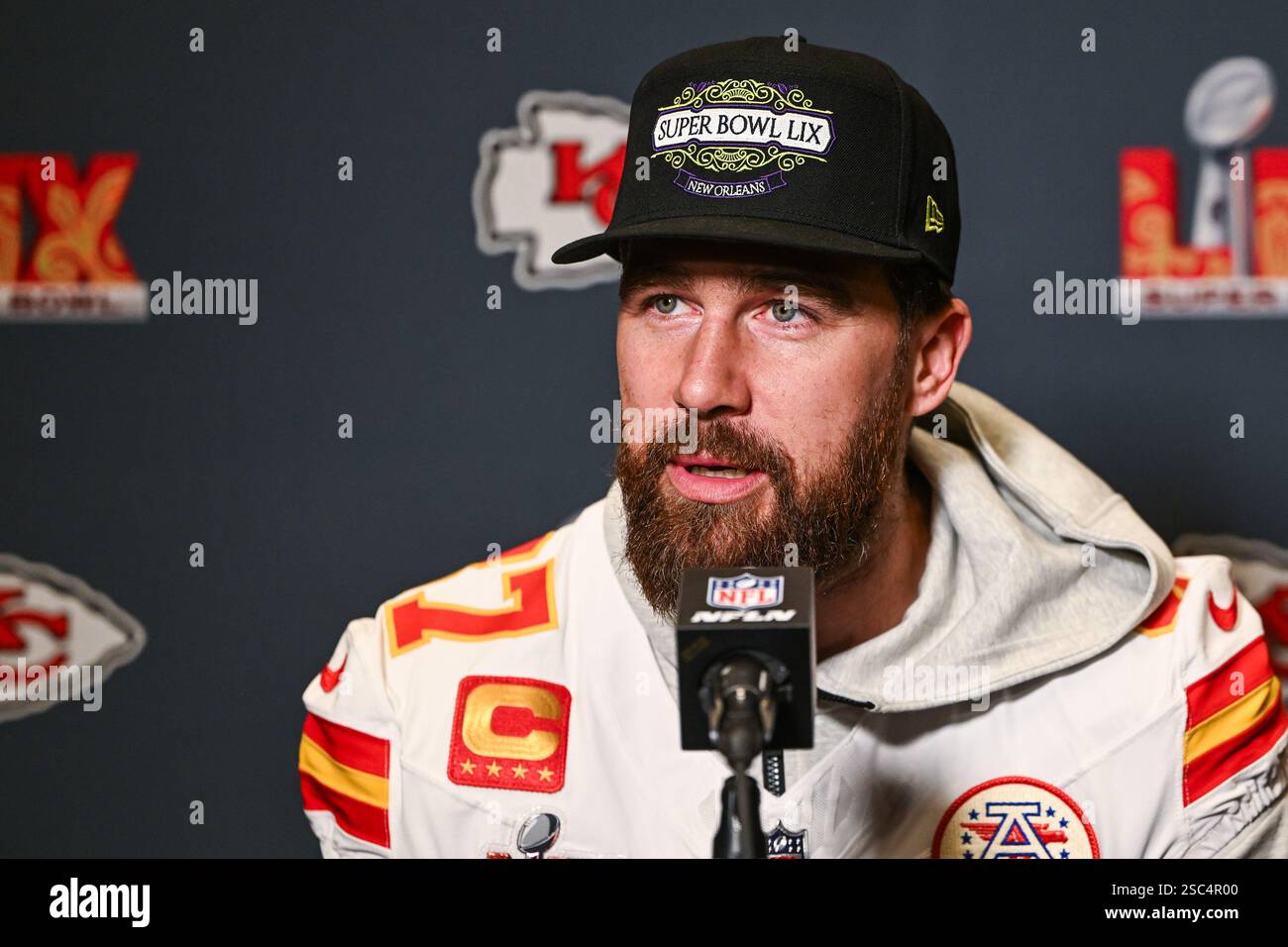 Kansas City Chiefs Tight End #87 Travis Kelce speaks to members of the ...