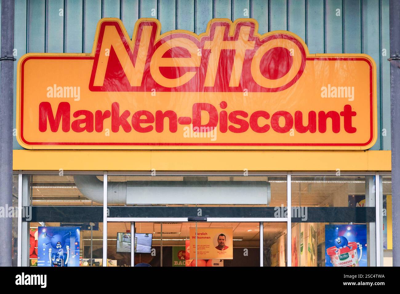 Symbolfoto, Marken-Discount, Netto, logo, *** Symbol photo, brand ...
