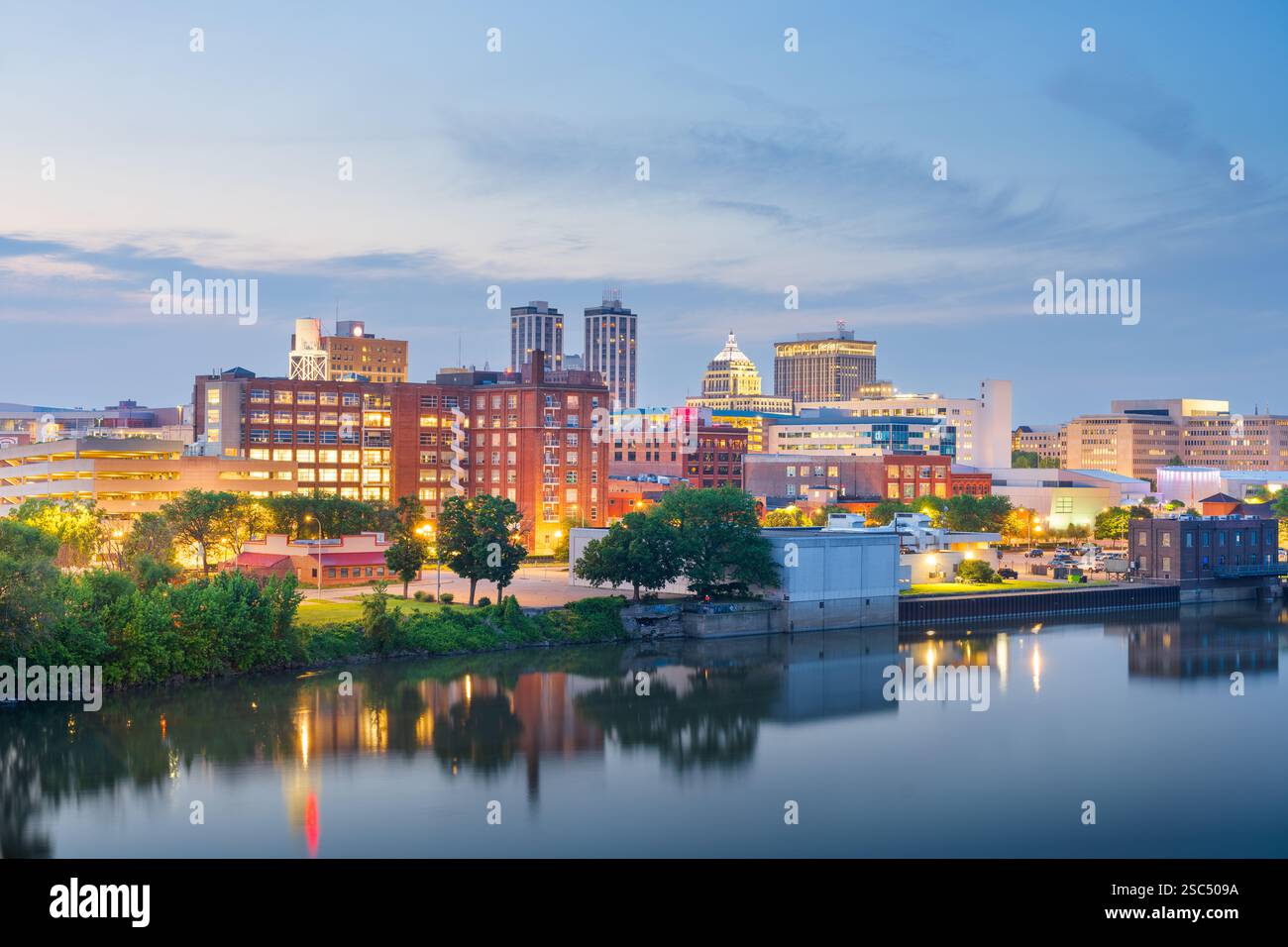 Peoria, Illinois, USA downtown skyline on the lake at dusk Stock Photo ...