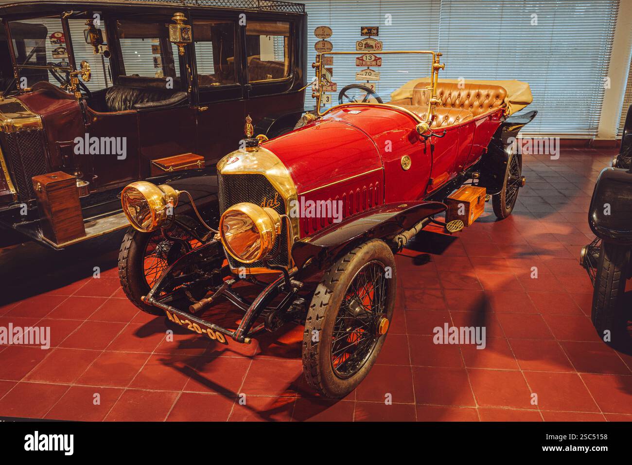 Vintage Car, Museu do Caramulo, Portugal Stock Photo - Alamy