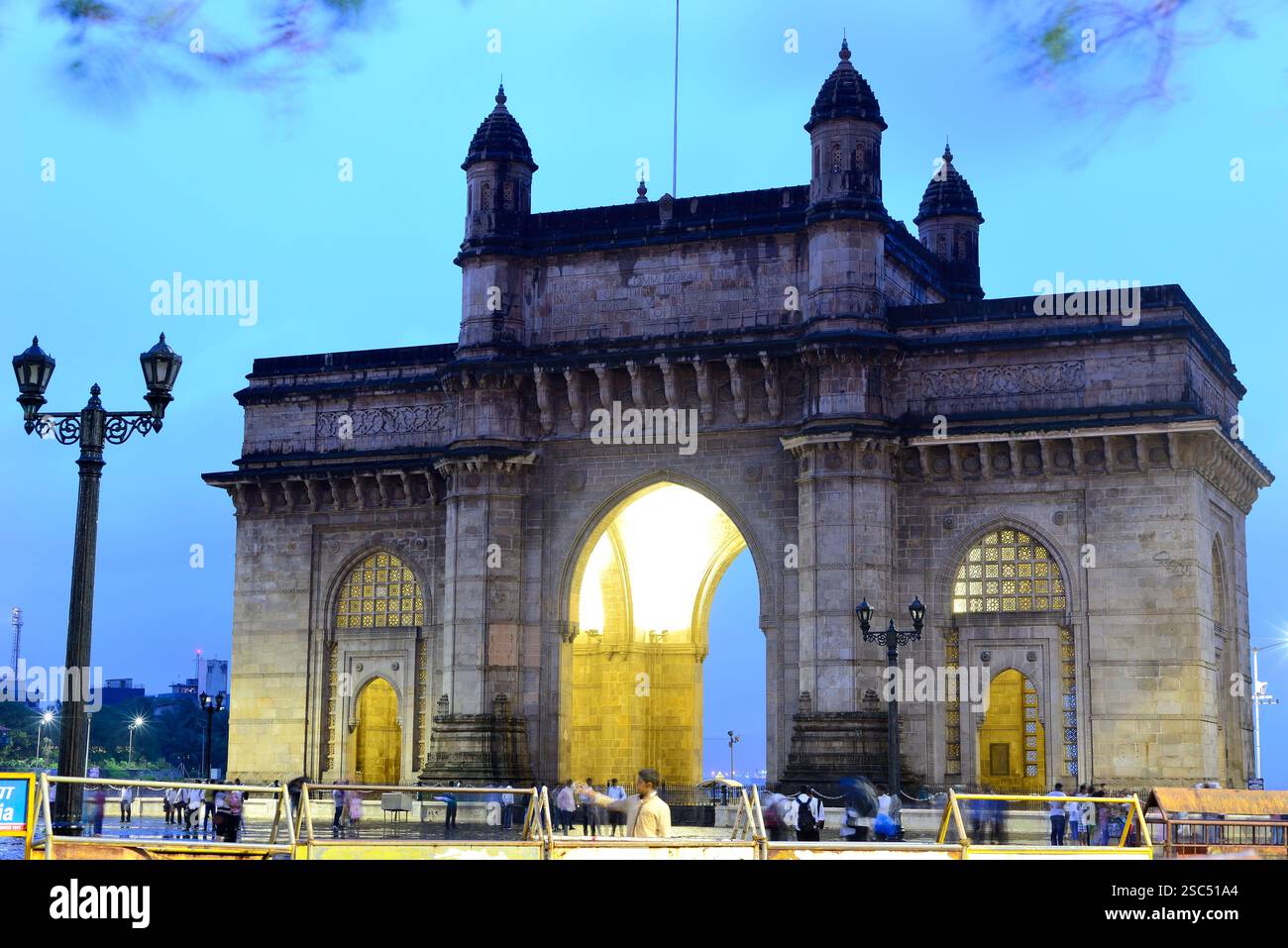 Gate of India. Bombay (Mumbai), Maharastra, India Stock Photo - Alamy