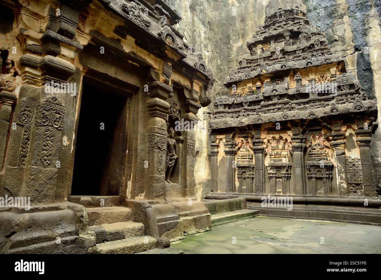 Kailasa temples, Ellora caves, Aurangabad, Maharastra, India Stock ...