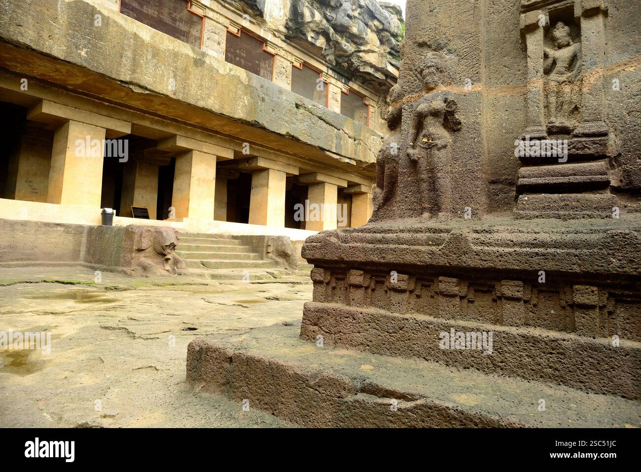 Kailasa temples, Ellora caves, Aurangabad, Maharastra, India Stock ...