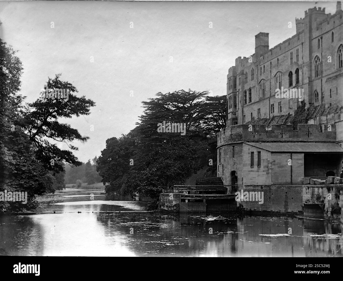Warwick Castle on the River Avon, Warwick, Warwickshire, England ...