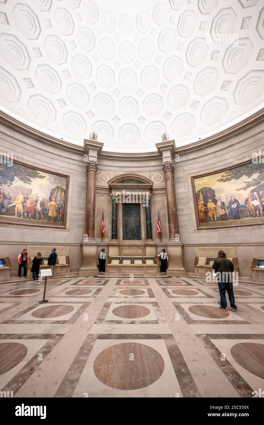 National archives permanent collection hi-res stock photography and ...